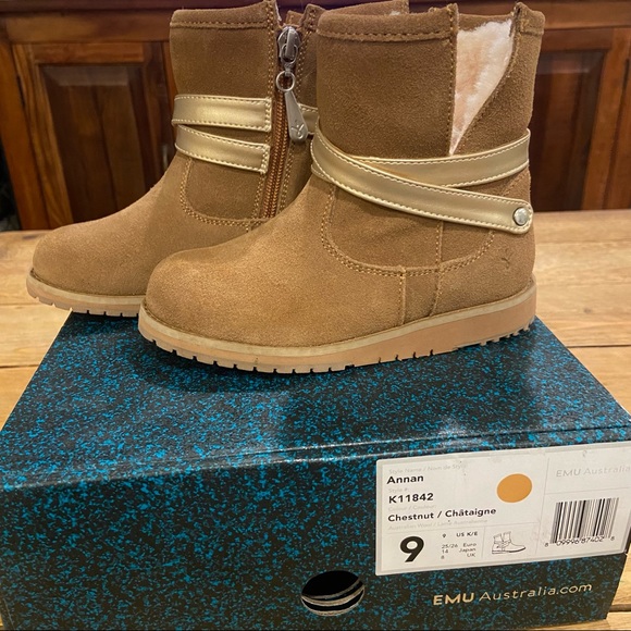 Emu | Shoes | Emu Australia Annan Kids Suede Ankle Boot | Poshmark